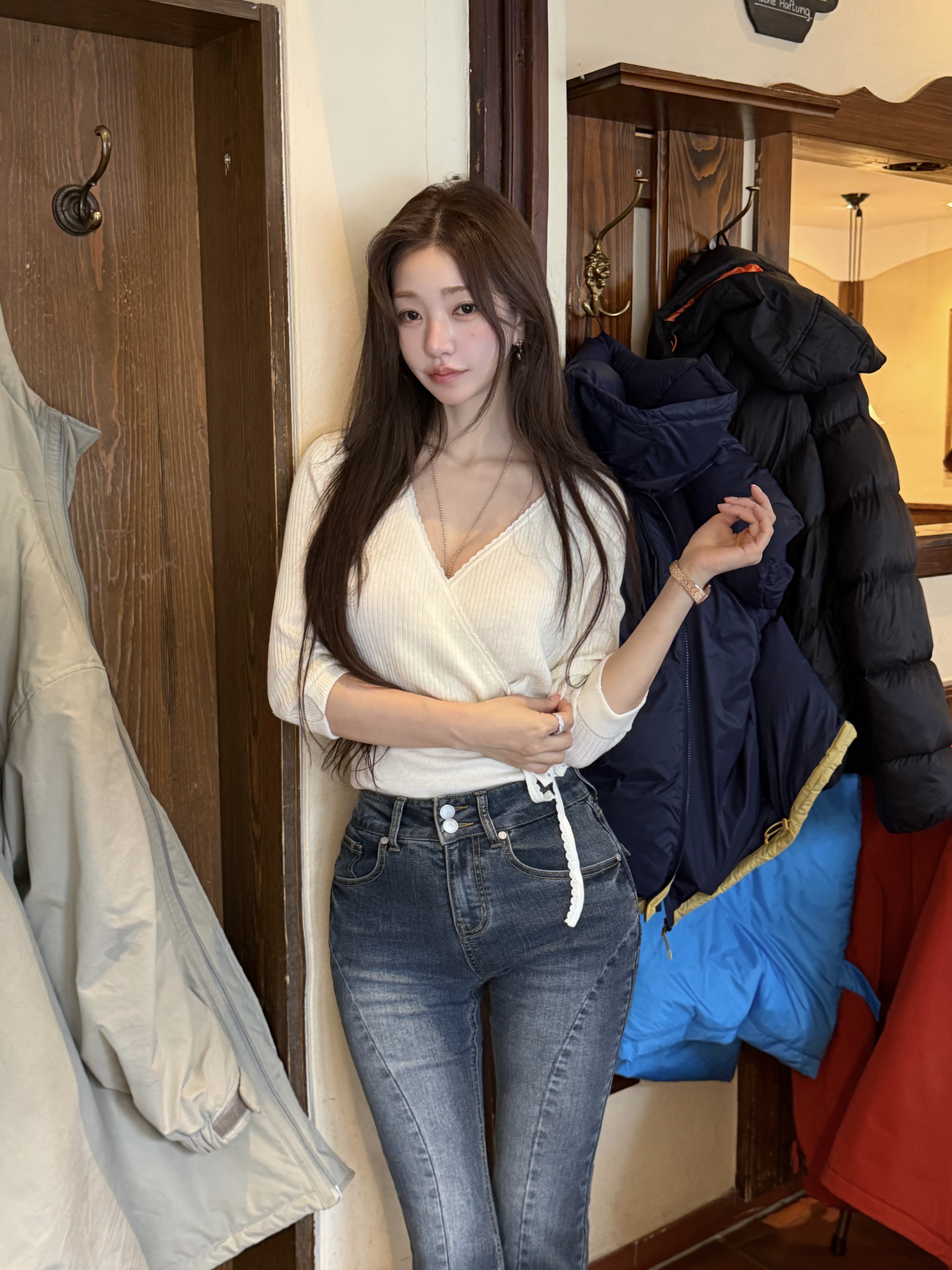 카인다미kindame 골반볼륨업 하이웨스트 진청 투버튼 절개 부츠컷 사이즈 And 후기 무신사